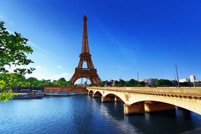 Paris: City of Light (Grades 6-9) – Virtual Field Trip